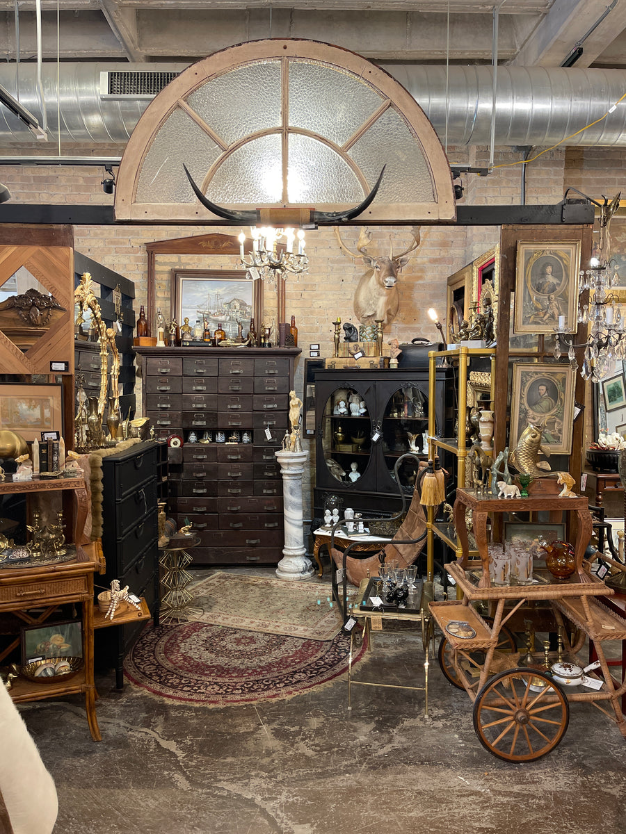 BARN CHIC – Warehouse 55 Chicago